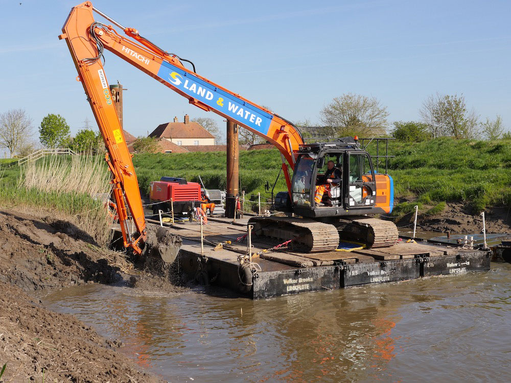 Maintenance dredging and silt monitoring - Somerset Rivers Authority